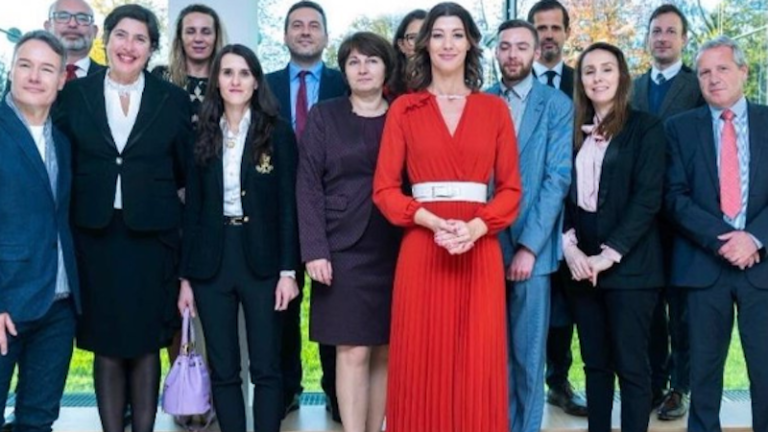 +PORTAL - Zakaj Dominika Švarc Pipan (še) ne sme pasti